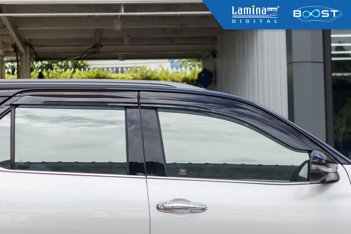 ติดฟิล์มรถยนต์ ราคาเท่าไหร่? มีรุ่นอะไรน่าสนใจบ้าง? - Lamina Films